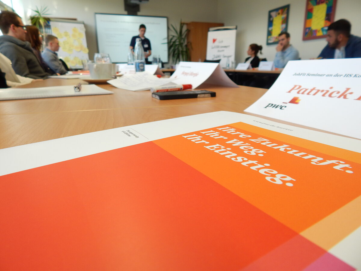 „JobFit – Seminar“ mit PricewaterhouseCoopers (PwC) am Rhein-Mosel-Campus