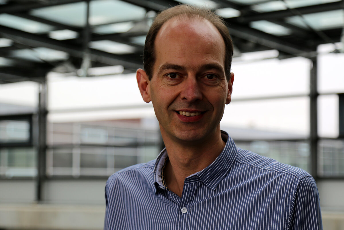 Prof. Dr. Markus Neuhäuser neuer Dekan im Fachbereich Mathematik und ...