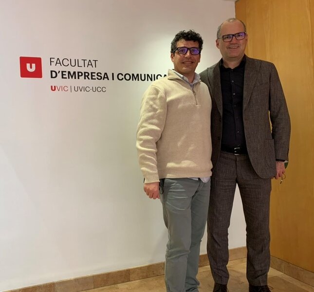 Prof. Schmidt besucht UVIC