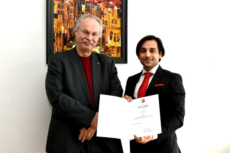 Hochschule Koblenz ernennt neuen Professor im Fachbereich ...