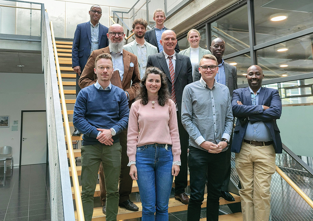 MIC Group treibt Kooperationen mit Universität Koblenz und University ...