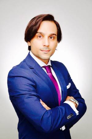 Prof. Dr. Karami: Publikation im Fachbereich Wirtschaftswissenschaften